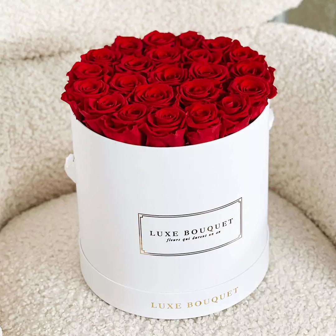 Red Everlasting Rose Box - Roses That Last A Year